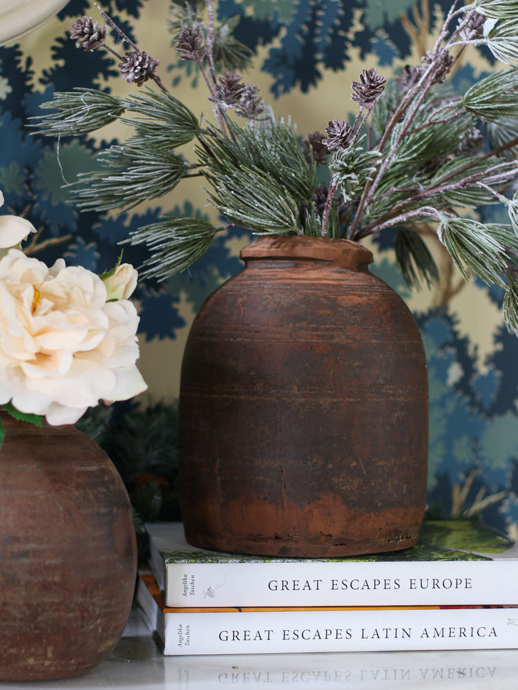 Found Wood Urn – AddisonsWonderland